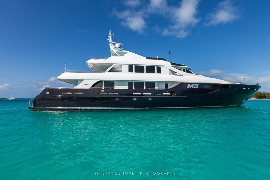 Yacht M3, Intermarine | CHARTERWORLD Luxury Superyacht Charters
